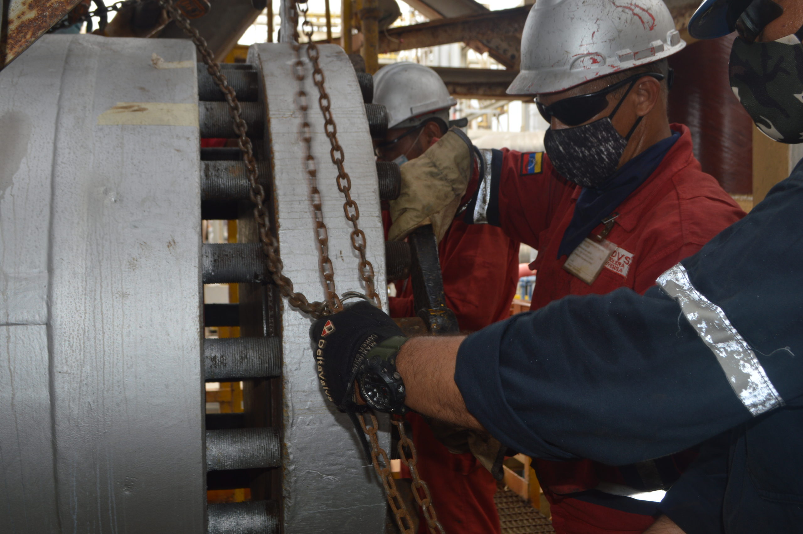 Equipos Estáticos y Tuberías - Corporación Business & Development CA